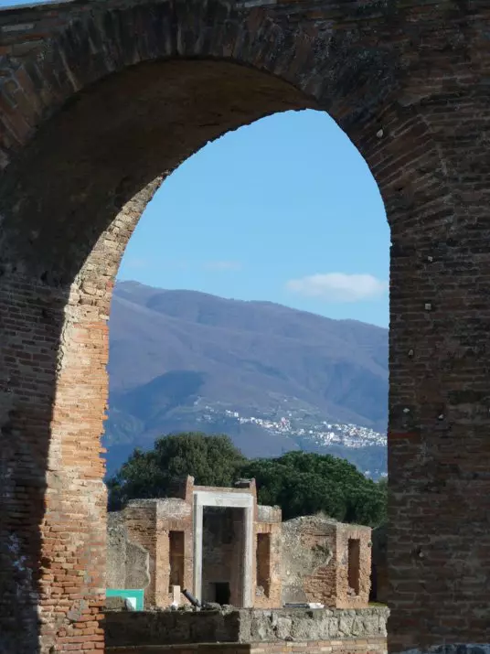 Spojrzenie na Stare Pompeje 19213_5