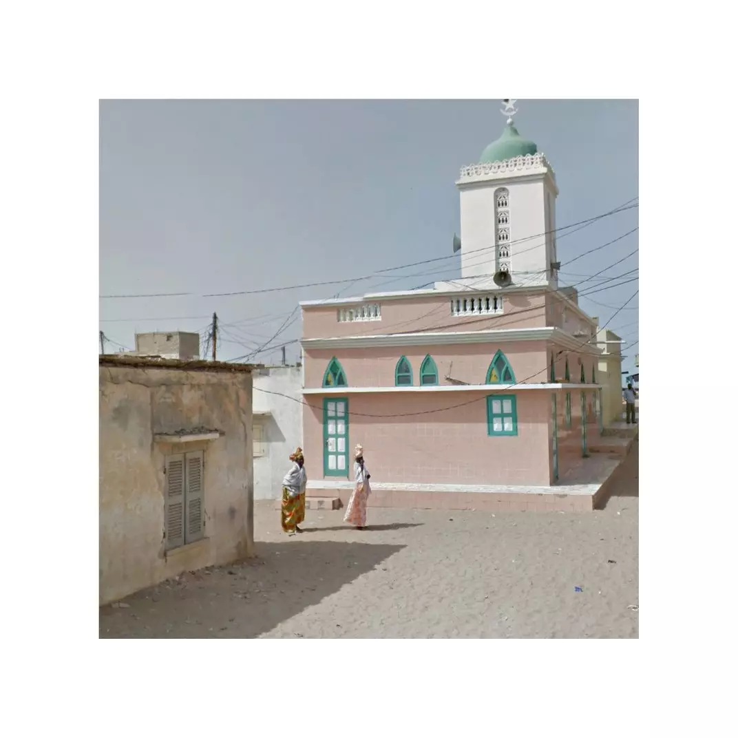 Fotografi Agorafobik kap botën me pak ndihmë nga Google Street View 19493_5