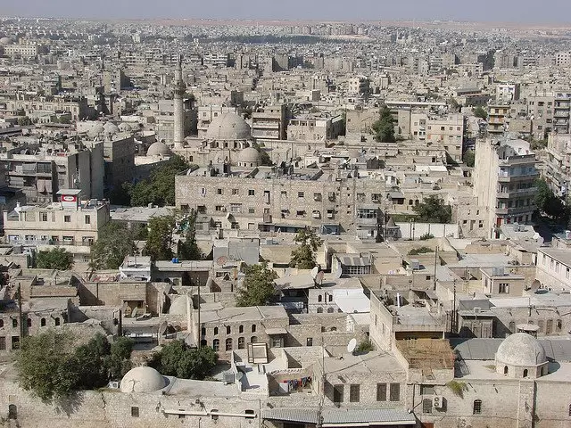 Zoco medieval en Siria declarado Patrimonio de la Humanidad por la UNESCO incendiado y bombardeado