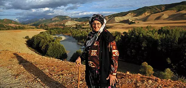 Kurdyjski Semi Utan