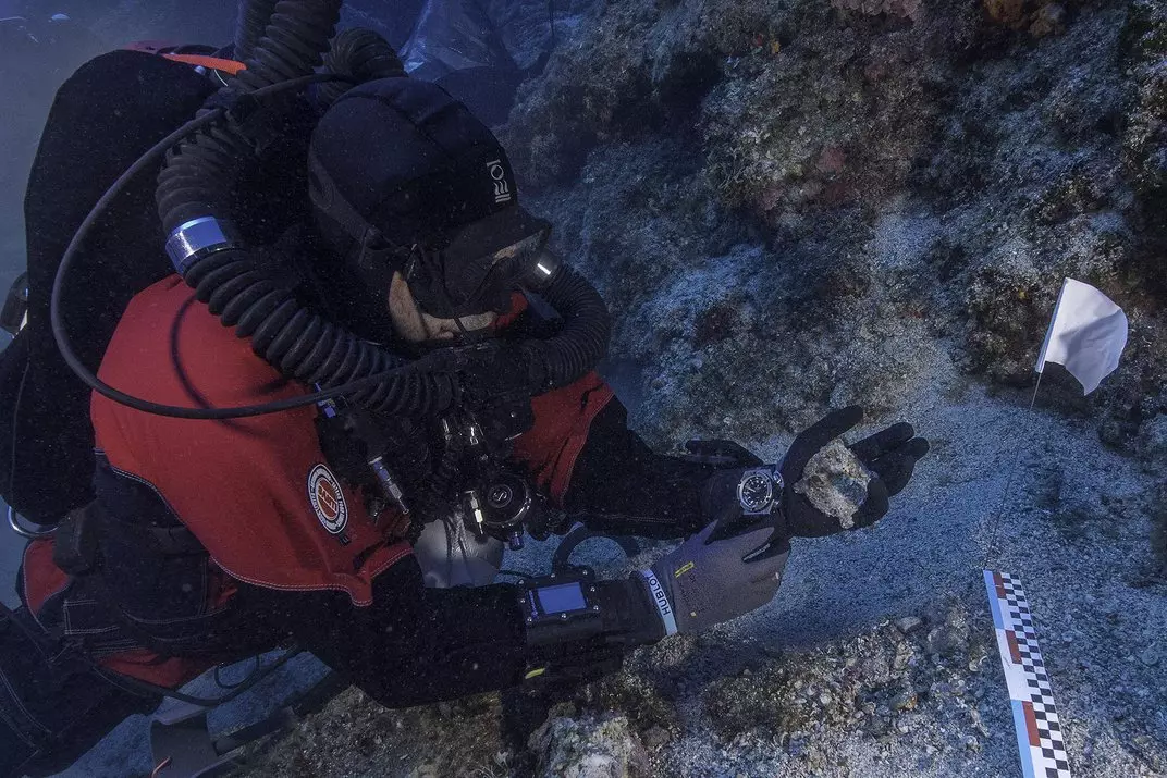 Antikythera Shipwreck Yields New Cache of Treasures, Hints More May Be Buried at Site 19963_4