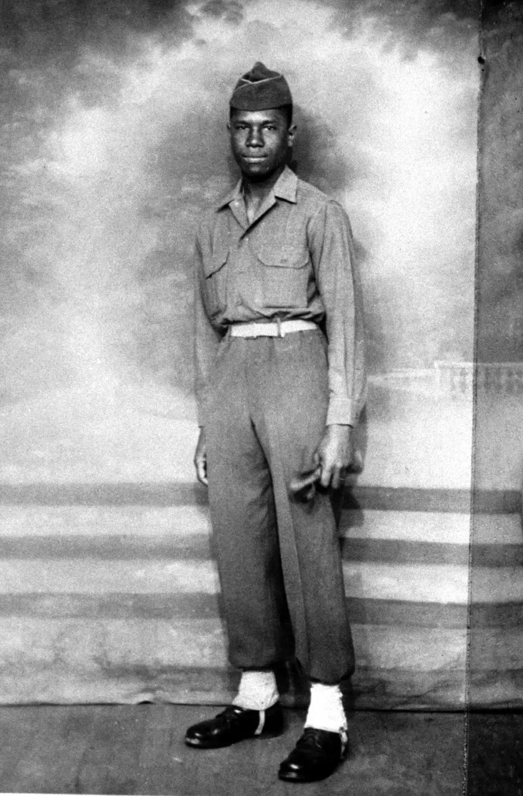 Medgar Evers in sy weermaguniform