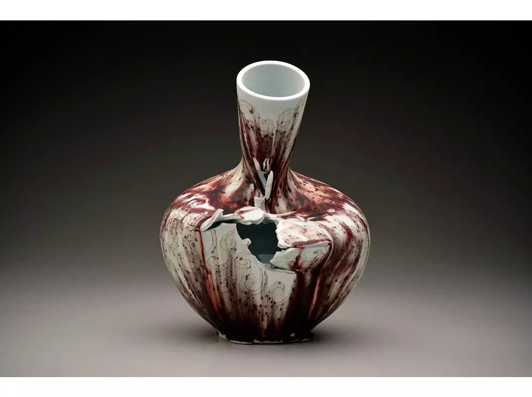 Steven Young Lee fabrique une poterie parfaitement imparfaite 20100_9