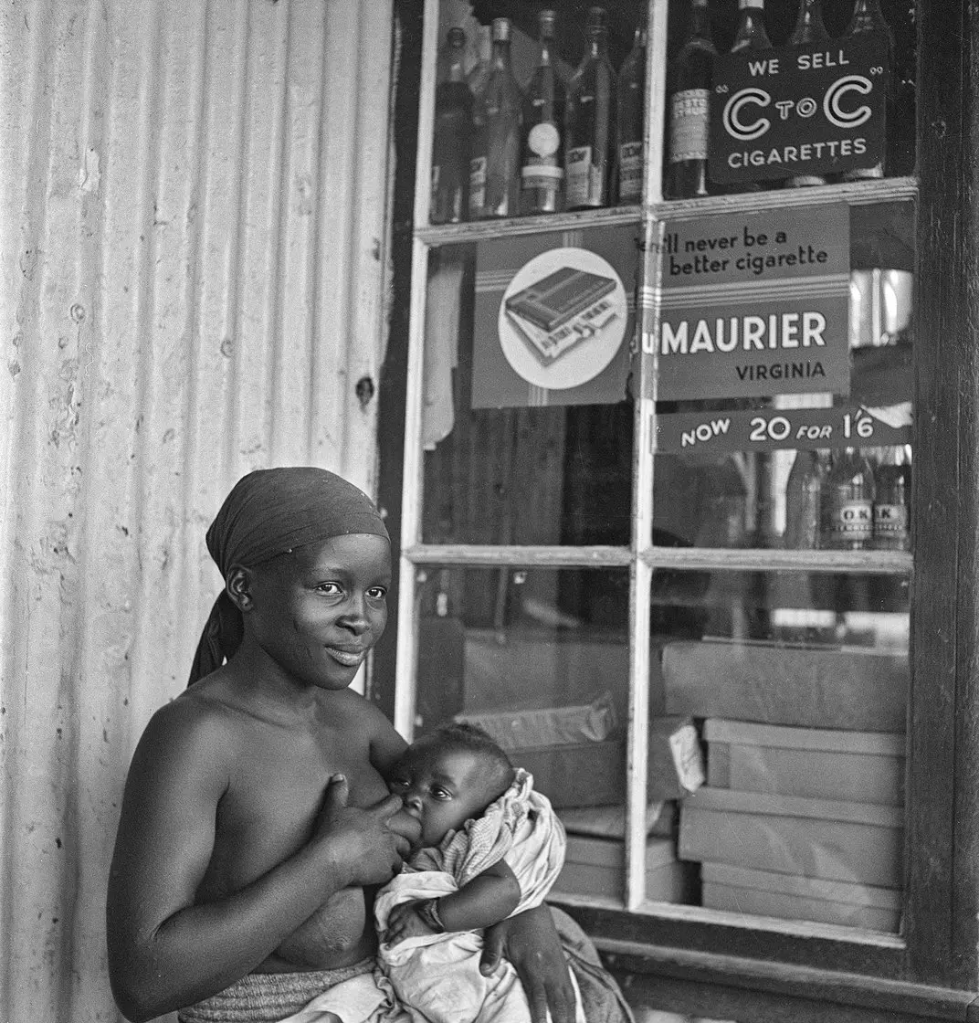 Žena kojící dítě, Natal, Jižní Afrika