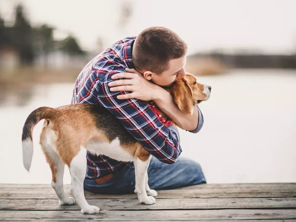 スミソニアンに尋ねる：人々はいつペットを飼い始めましたか？