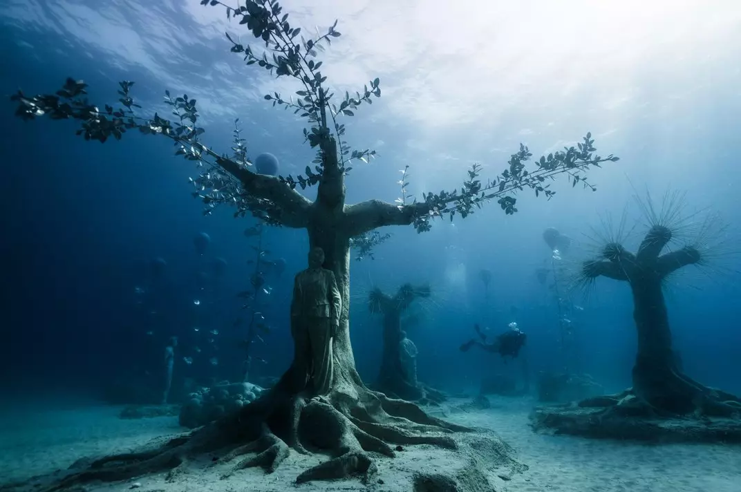 Agora você pode explorar um museu de esculturas subaquáticas no Mediterrâneo 21102_3