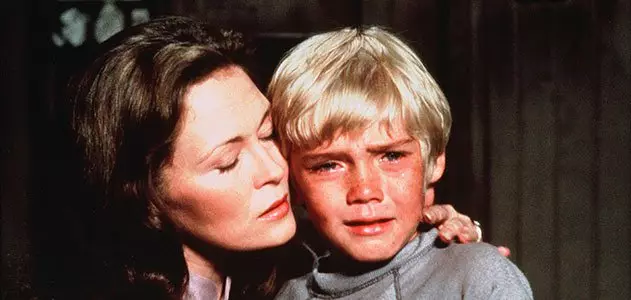 Ricky Schroder sareng Faye Dunaway dina The Champ