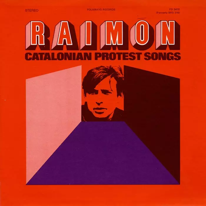 Couverture d'album rouge avec le nom de l'artiste, Raimon, en lettres majuscules. Ci-dessous, le titre de l'album : Catalonian Protest Songs. Un portrait bicolore de l'artiste est au centre.