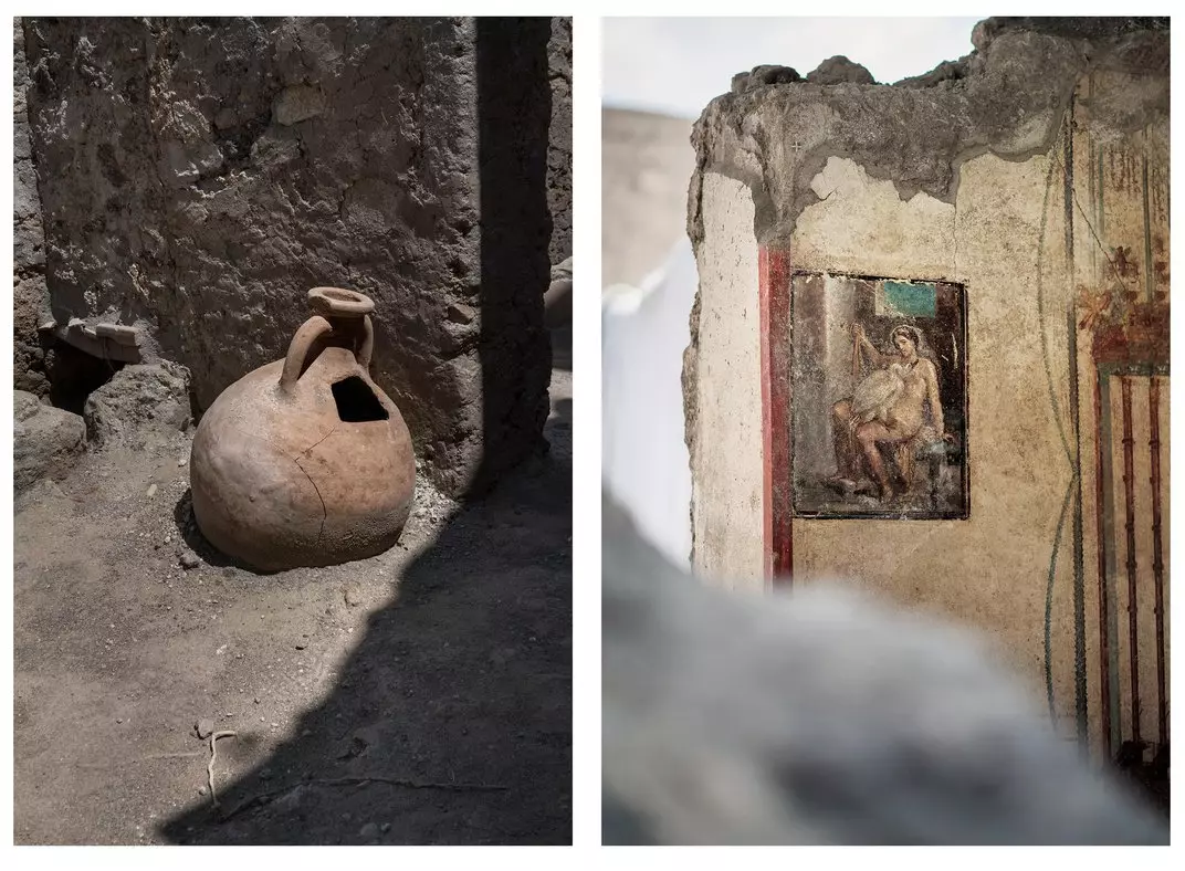 Jug / Fresco