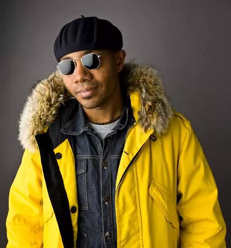 Пол Миллер, номи DJ Spooky