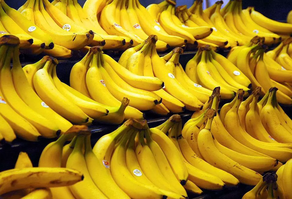 1024px-Banane.jpg