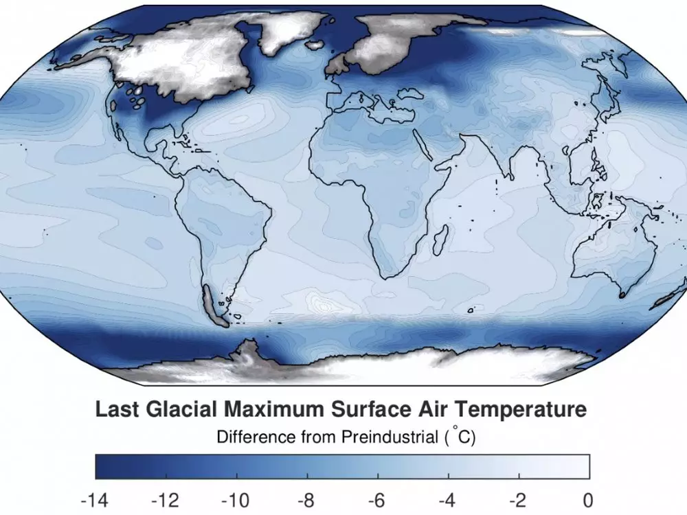 Një hartë globale. Blu e errët, që tregon ndryshimin më të madh në temperaturën e ajrit sipërfaqësor nga 20,000 vjet më parë deri tani, është e përqendruar rreth poleve; blu më e lehtë, tregon më pak ndryshim, më afër Ekuatorit