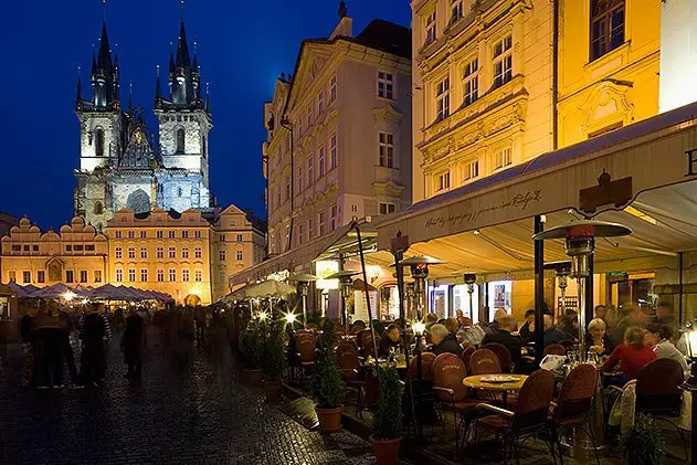 בית קפה מסעדה Old Town Square Church of our Lady Prague