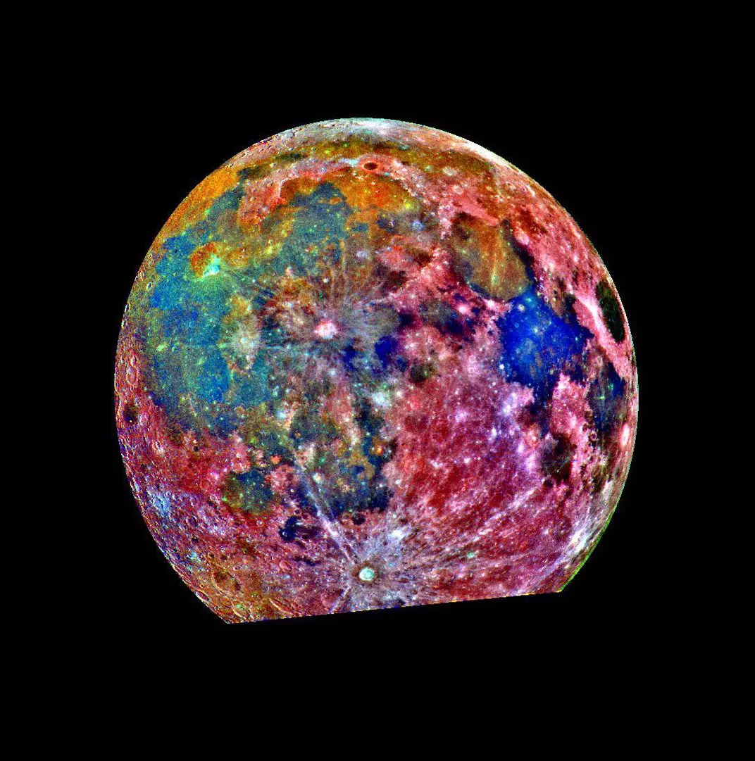 X'Jistgħu Jgħallmuna l-Immaġini tal-Możajk Technicolor tan-NASA tal-Qamar dwar il-wiċċ Lunar 22222_4