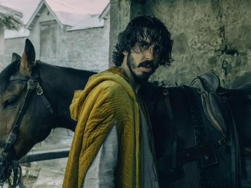 Dev Patel com a Gawain