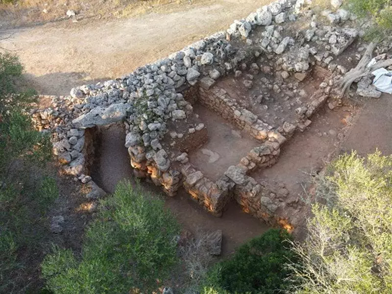 Ħażna ta' Armi Rumani Mikfet f'Settlement Antik fi Spanja 22741_2