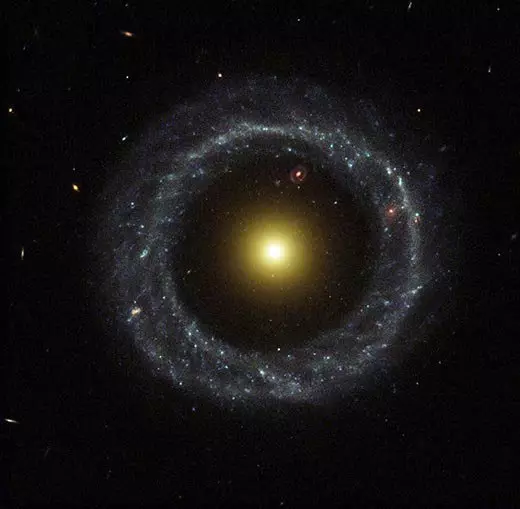 Hoags Object galaxy