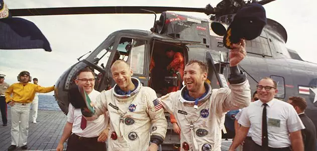 Buzz Aldrin an Jim Lovell