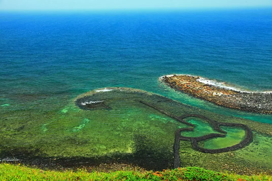 Ces constructions massives de land art sont en fait d'anciens barrages de pêche 23507_2