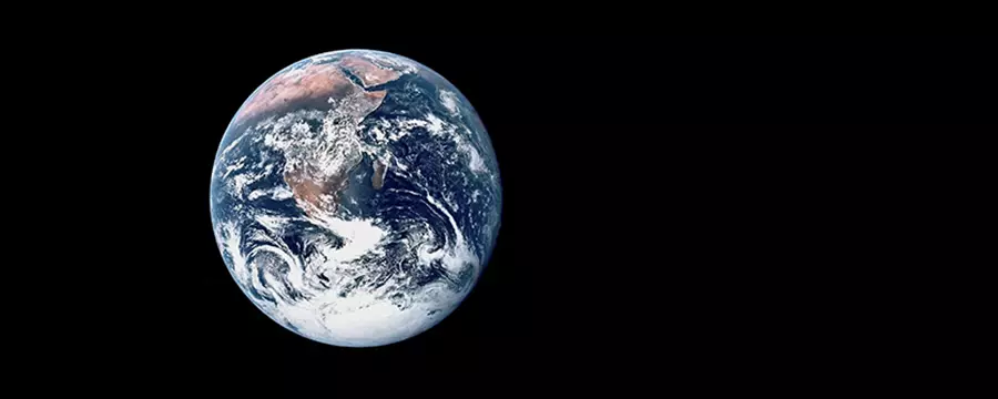 Отпразднуйте День Земли снова онлайн с Earth Optimism.