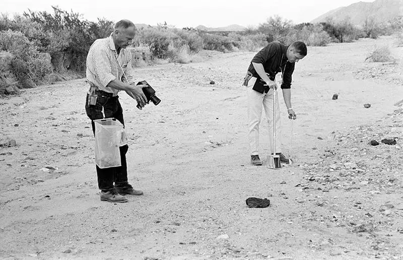 Vasati vaenda kuMwedzi, Apollo 11 Vazivi venyeredzi Vakadzidziswa panzvimbo idzi shanu