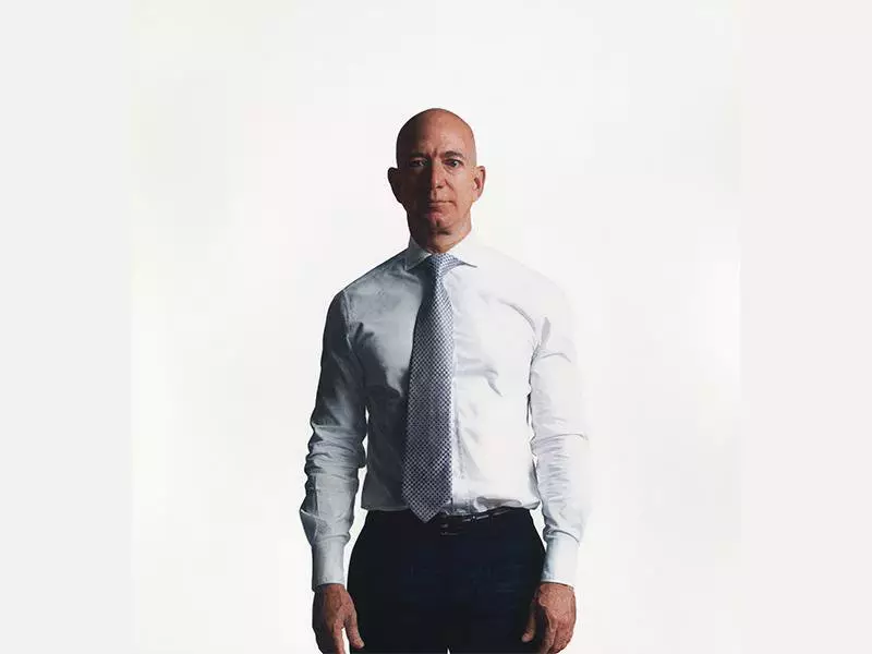 Robert McCurdy, retrato fotorrealista de Jeff Bezos