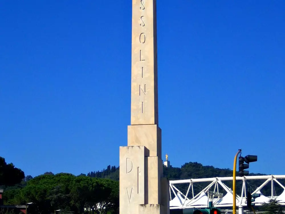 Mussolinijev obelisk