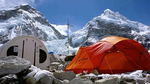 Imbere muri ER kuri Mt. Everest 24524_3