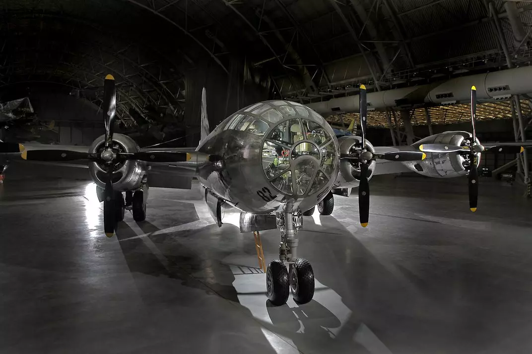 Why the Aircraft That Dropped the First Atomic Bomb Will Always Inspire Debate 24696_5