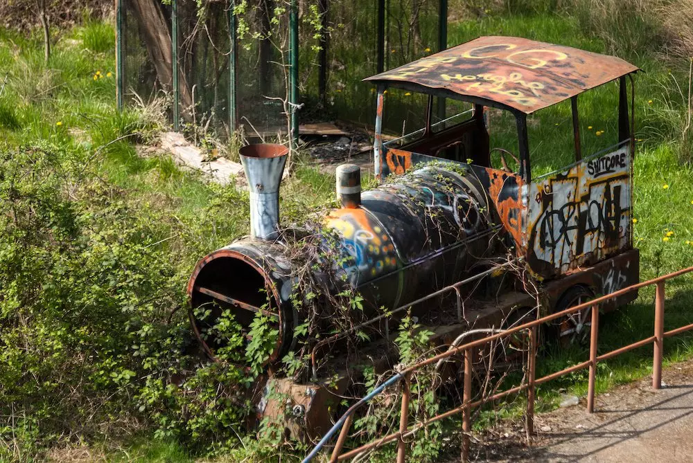 Ang Pagtago ug Pangitaa nga Kampeonato sa Kalibutan Mokuha sa Usa ka Italian Ghost Town 24779_8