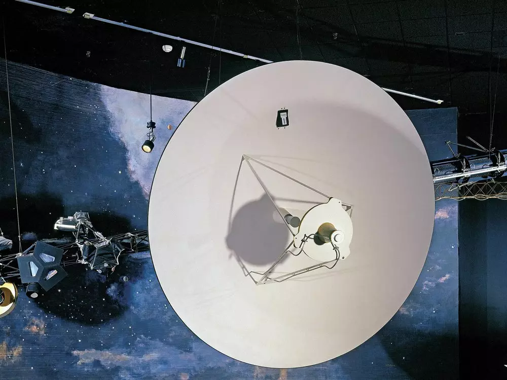 Kap-atan ka Tuig ang milabay, ang Voyager Spacecraft Nagpabilin nga mga Beacon sa Human Imagination