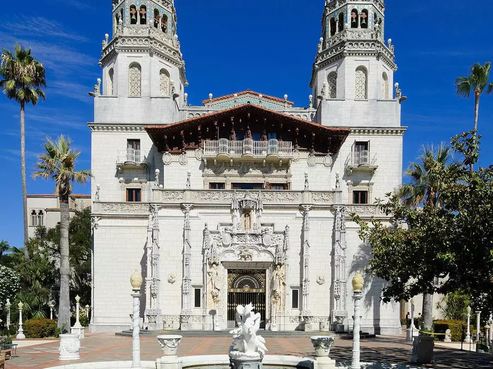 Hearst Castle har en pensel med Californiens skovbrande