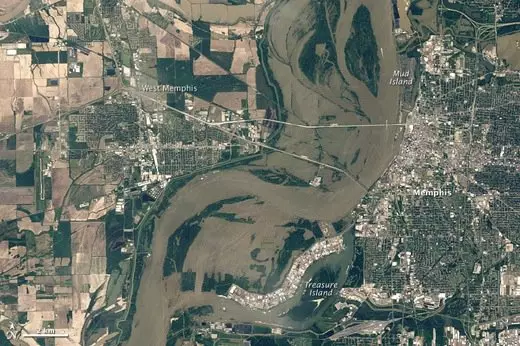 Ein Blick von oben auf die Überschwemmungen in Memphis