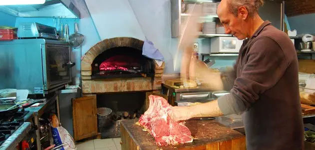 Šéfkuchař v této toskánské restauraci