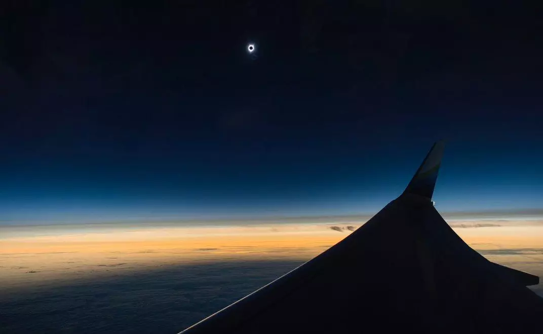 Iifoto ezothusayo zibamba i-Solar Eclipse kulo lonke elaseMelika 26529_2