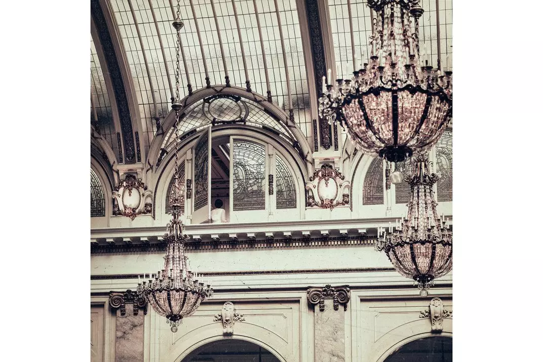 Milholland ujar manawa dheweke asring gugup sadurunge tampil ing umum, sanajan wis siyap-siyap. The suffragist ngandika ing San Francisco's Palace Hotel, landmark Jaman Gilded.