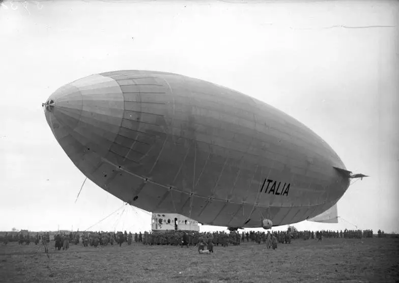 Airship