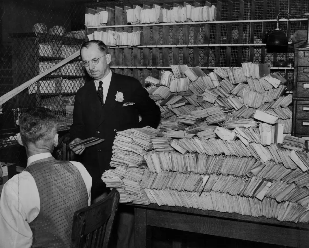Denver post office chain mail trove