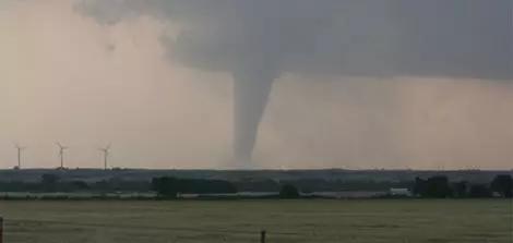 blog-tornados-470x223.jpg