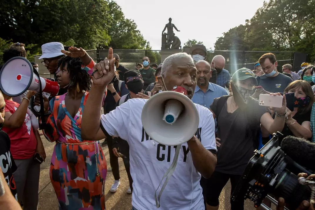 Protest ved Emancipation Memorial