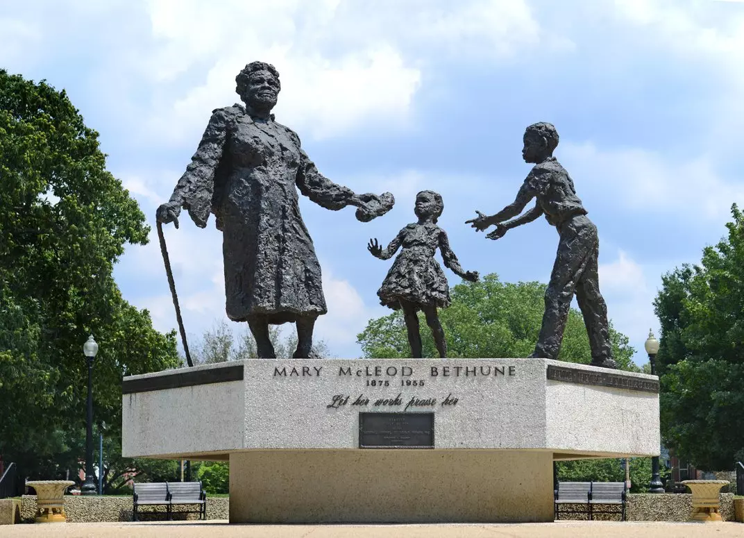 Statuo de Mary McLeod Bethune