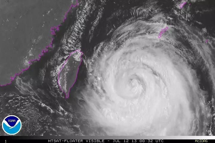 Zithunzi za satellite zochokera ku NOAA