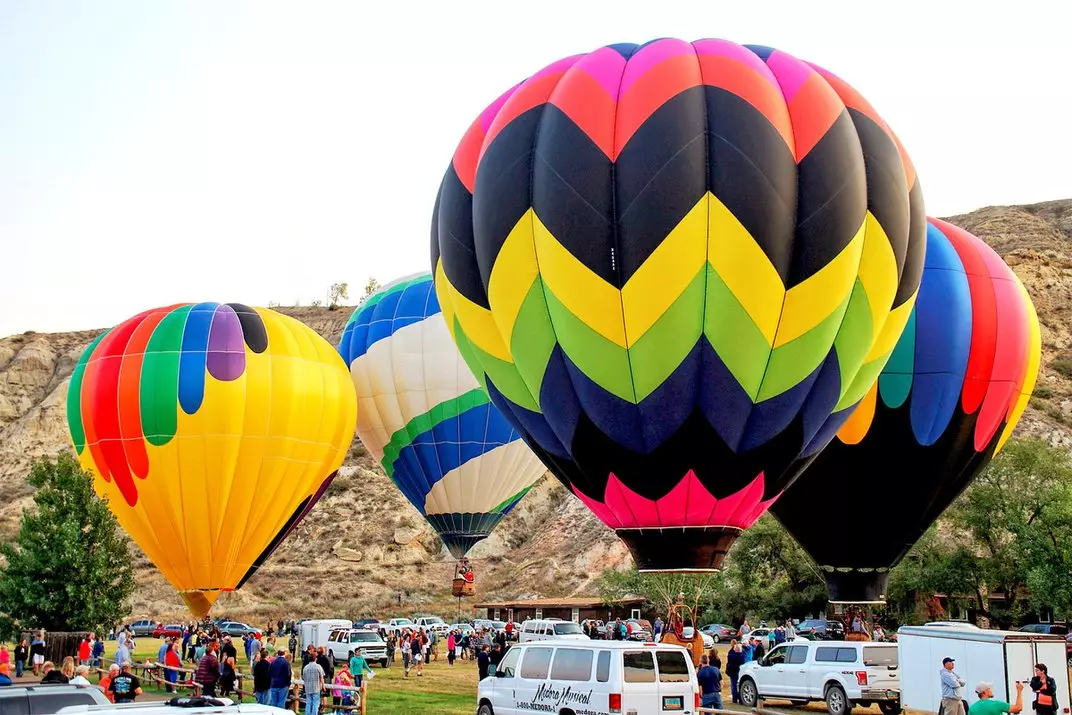 2019 માં મુલાકાત લેવા માટેના 15 શ્રેષ્ઠ નાના શહેરો 27289_63