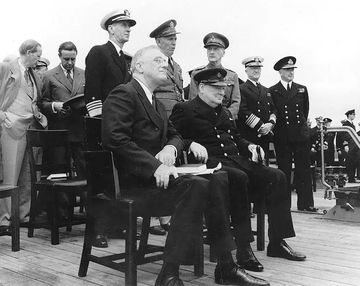 Bulan Sateuacan Pearl Harbour, Churchill sareng Roosevelt Ngadamel Rapat Rahasia Alliance