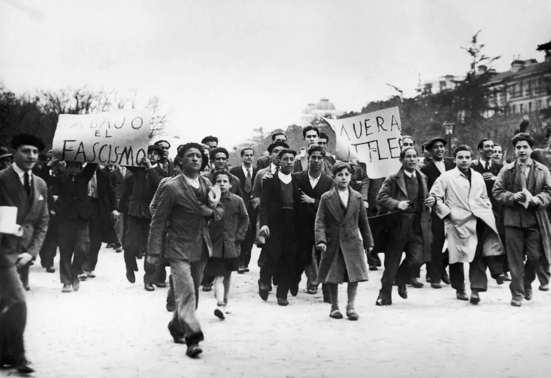 Antifascistisk marsch i Spanien