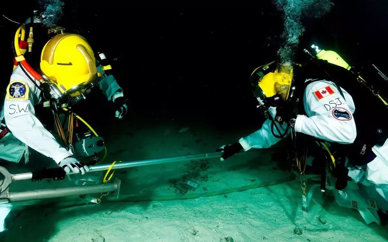 Nola bisitatu Florida Keys NASA Aquanaut bat bezala 27565_8