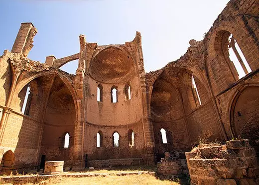 Sit fil-Periklu: Famagusta Walled City, Ċipru 27938_3