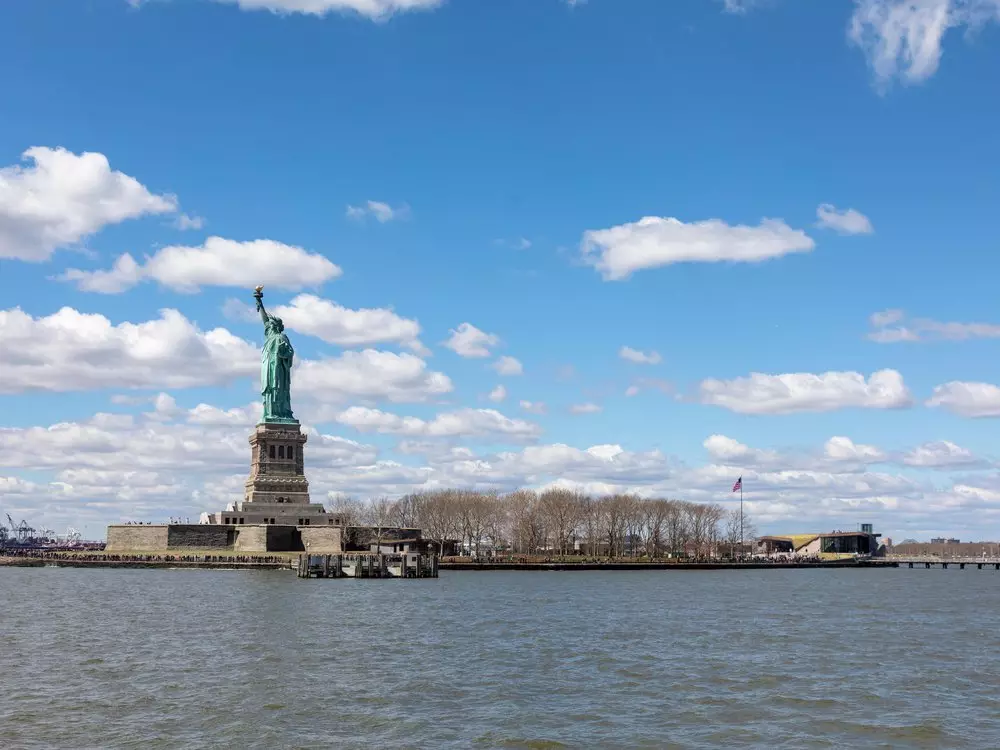 Statue of Liberty sy tranobe vaovao