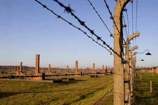 Môže byť Auschwitz zachránený? 28348_13
