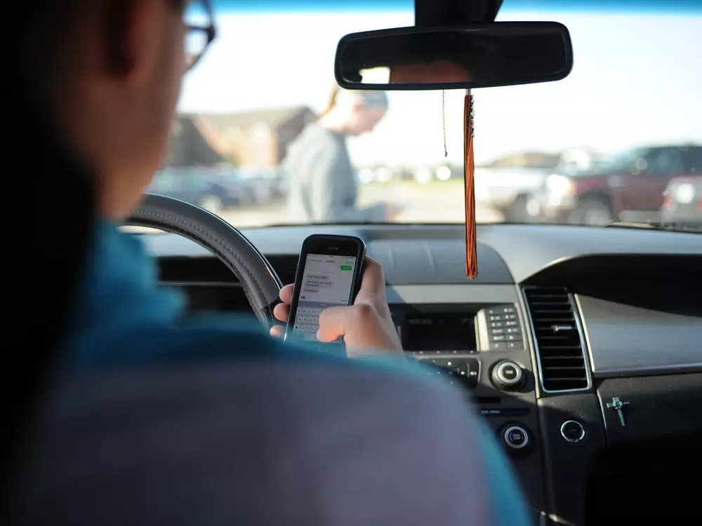 Kann der „Textalyzer“ New Yorker davon abhalten, SMS zu schreiben und Auto zu fahren?
